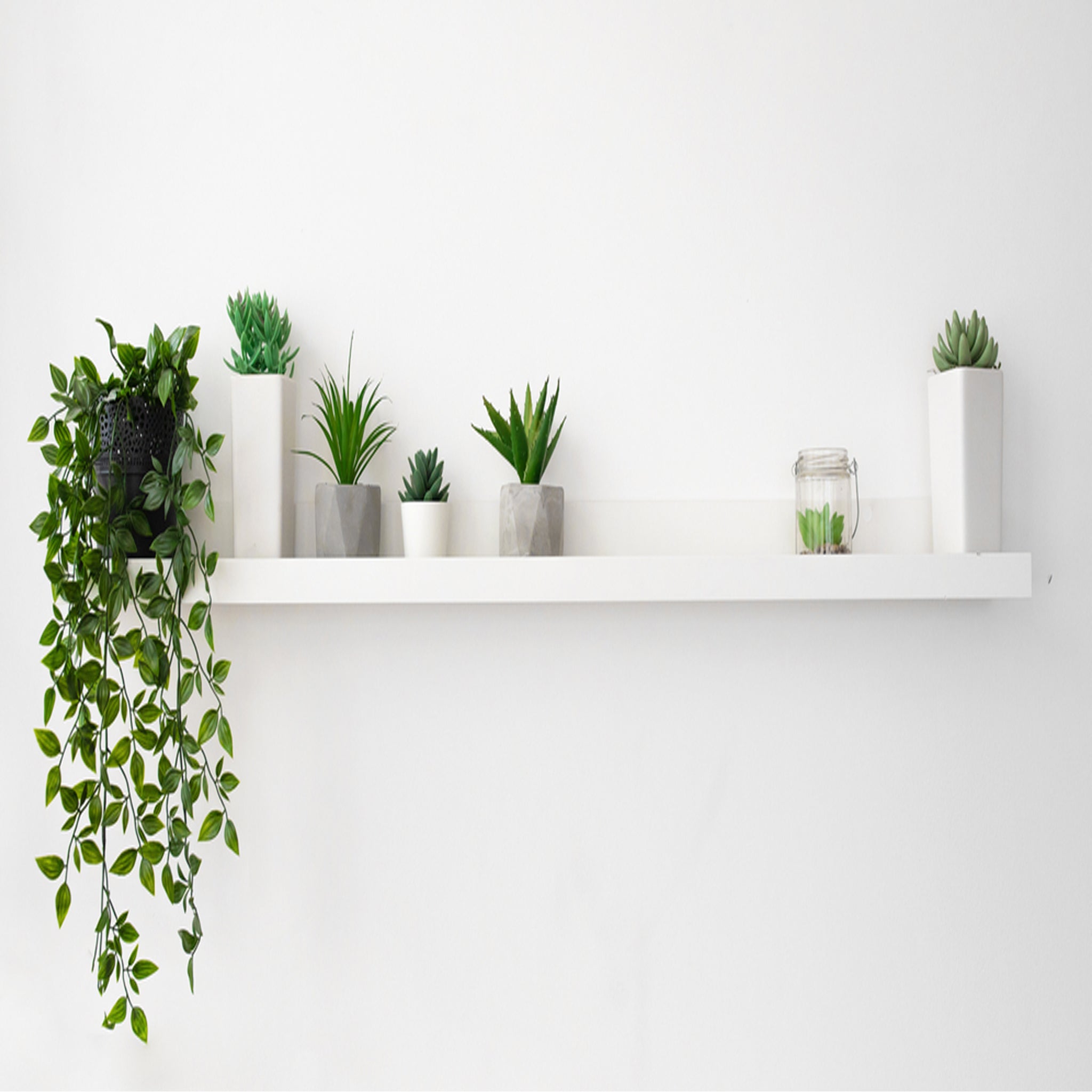 Creating the perfect shelving arrangement | Ruby Furniture - Ruby Furniture