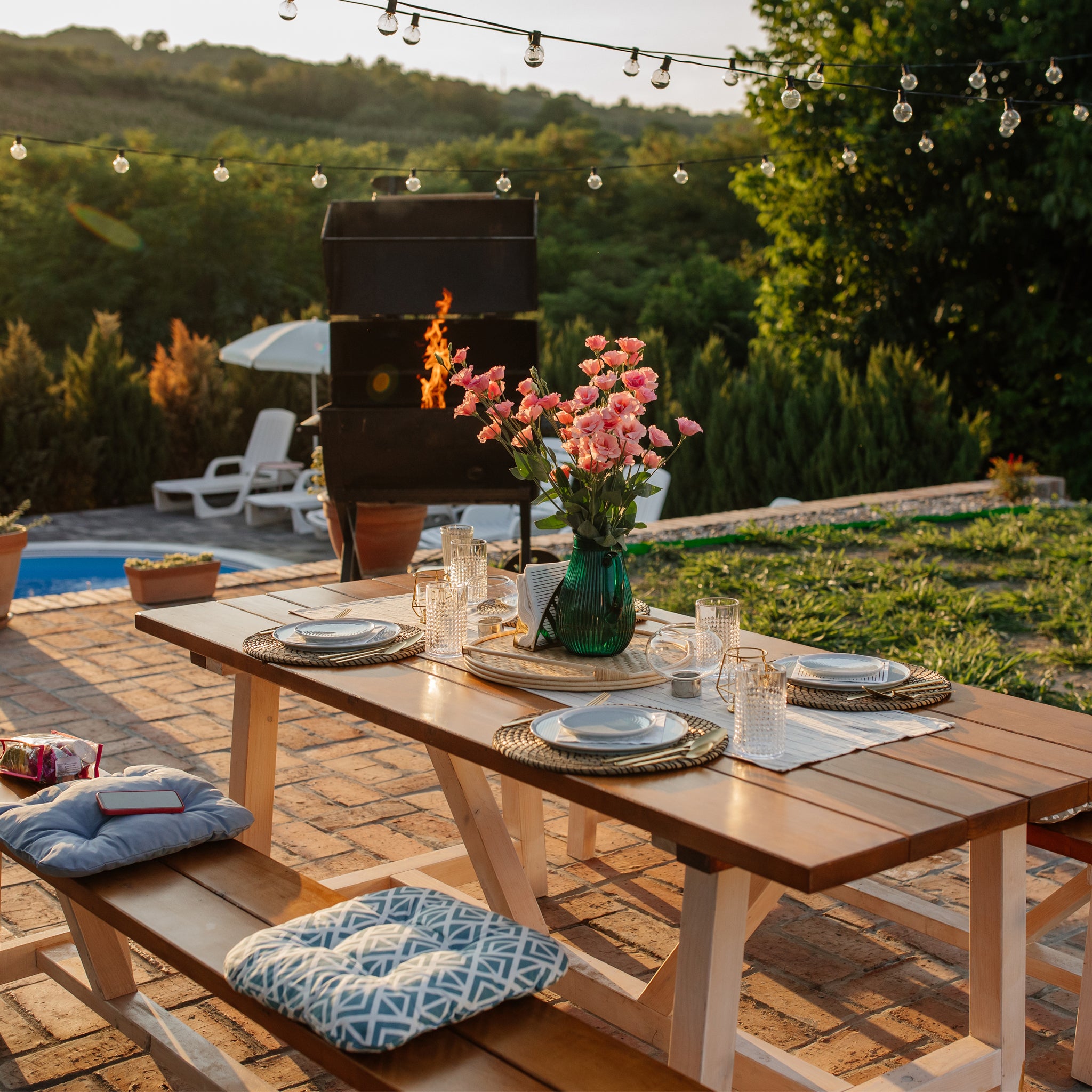Wooden Outdoor Tables & Seating | Outdoor Tables - Ruby Furniture